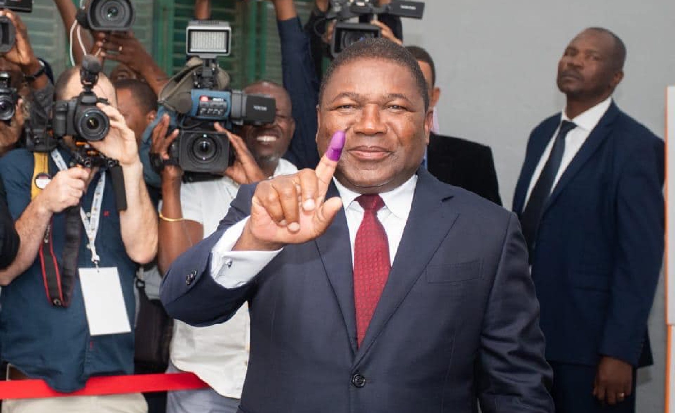 Southern Africa: ...nyusi Takes Chair, Praises Magufuli - allAfrica.com