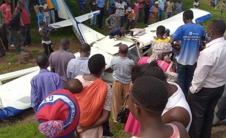 Kenya: Light Aircraft Crash-Lands on Isiolo-Meru Highway - allAfrica.com