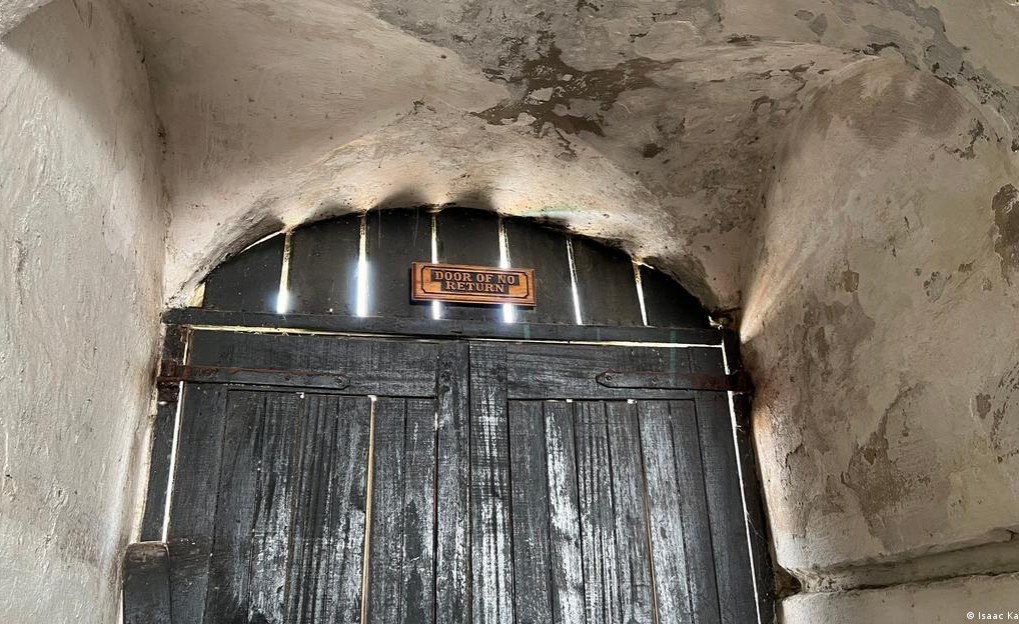 Back to Their Roots - Why African-Americans Are Flocking to Ghana ...